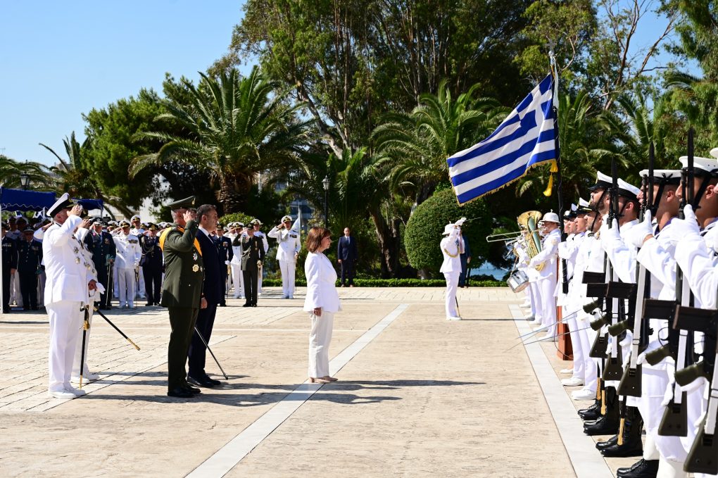 Σχολή Ναυτικών Δοκίμων -Τελετή ορκωμοσίας νέων Σημαιοφόρων – DIPLOMATIC ...