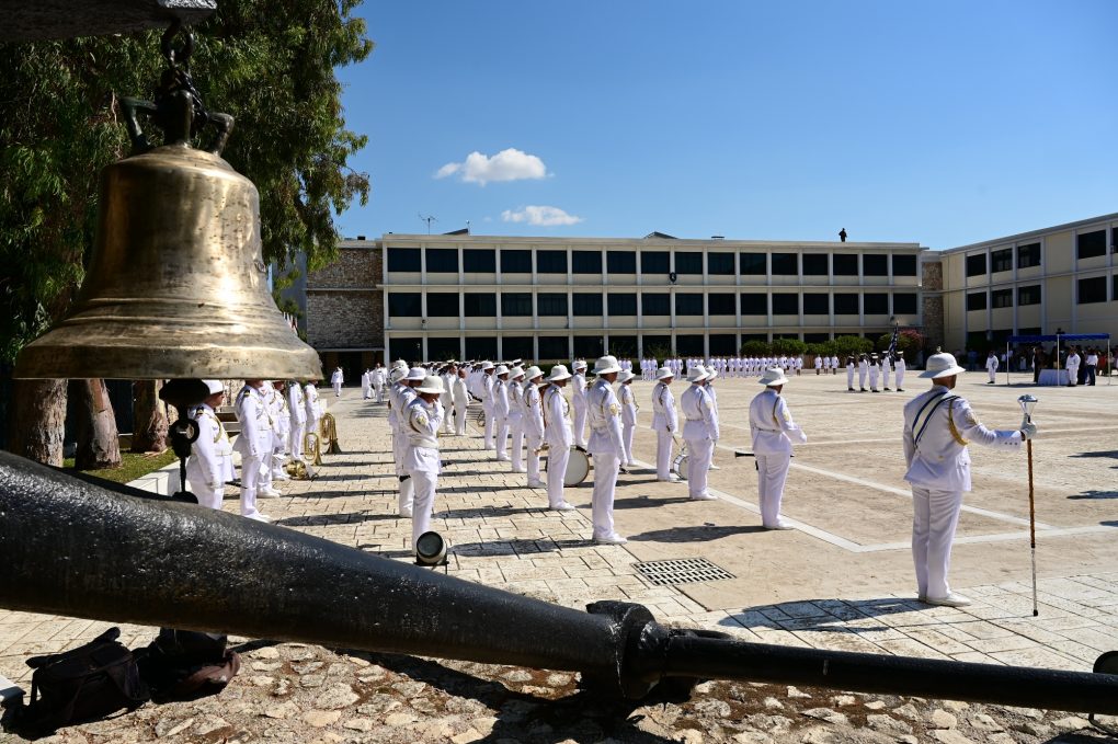 Σχολή Ναυτικών Δοκίμων -Τελετή ορκωμοσίας νέων Σημαιοφόρων – DIPLOMATIC ...