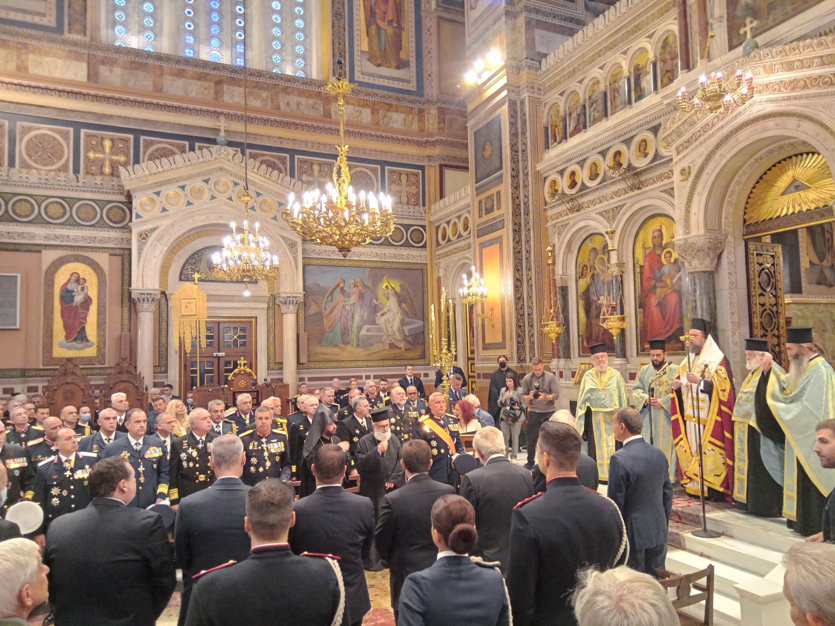 Ημέρα Ενόπλων Δυνάμεων Εορταστικές Εκδηλώσεις στην Μητρόπολη Αθηνών ...