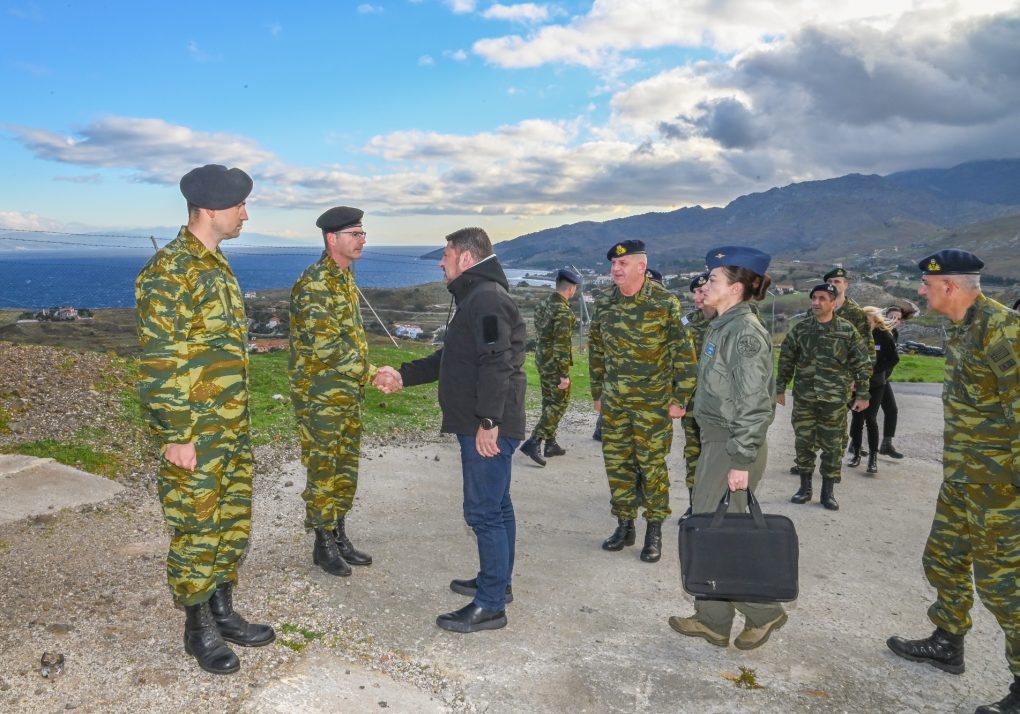Σε Μονάδες και Φυλάκια των ΕΔ Λέσβου, Λήμνου και Σαμοθράκης ήταν οι ...