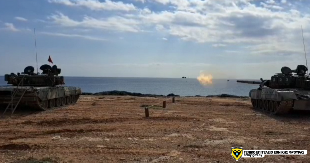 ΧΧ Τεθωρακισμένη Ταξιαρχία Βολές Πυραύλων από Άρματα Τ-80U – DIPLOMATIC ...