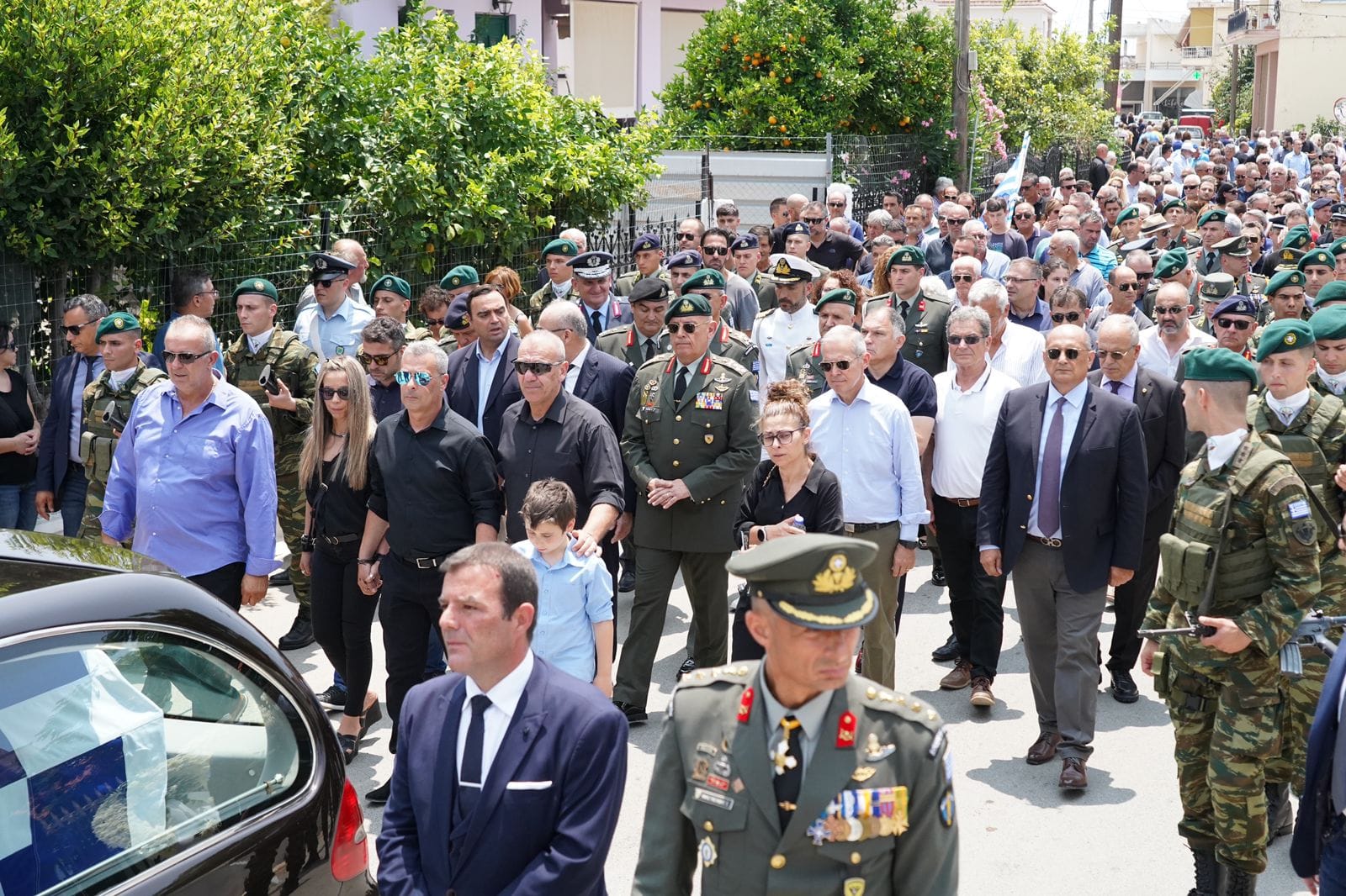 Ο Στρατηγός των Ειδικών Δυνάμεων και Ήρωας Ηλίας Γλεντζές αναπαύεται ...