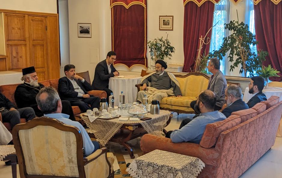 Ο Μορφωτικός Ακόλουθος της Πρεσβείας του Ιράν παρέστη σε συνάντηση ...