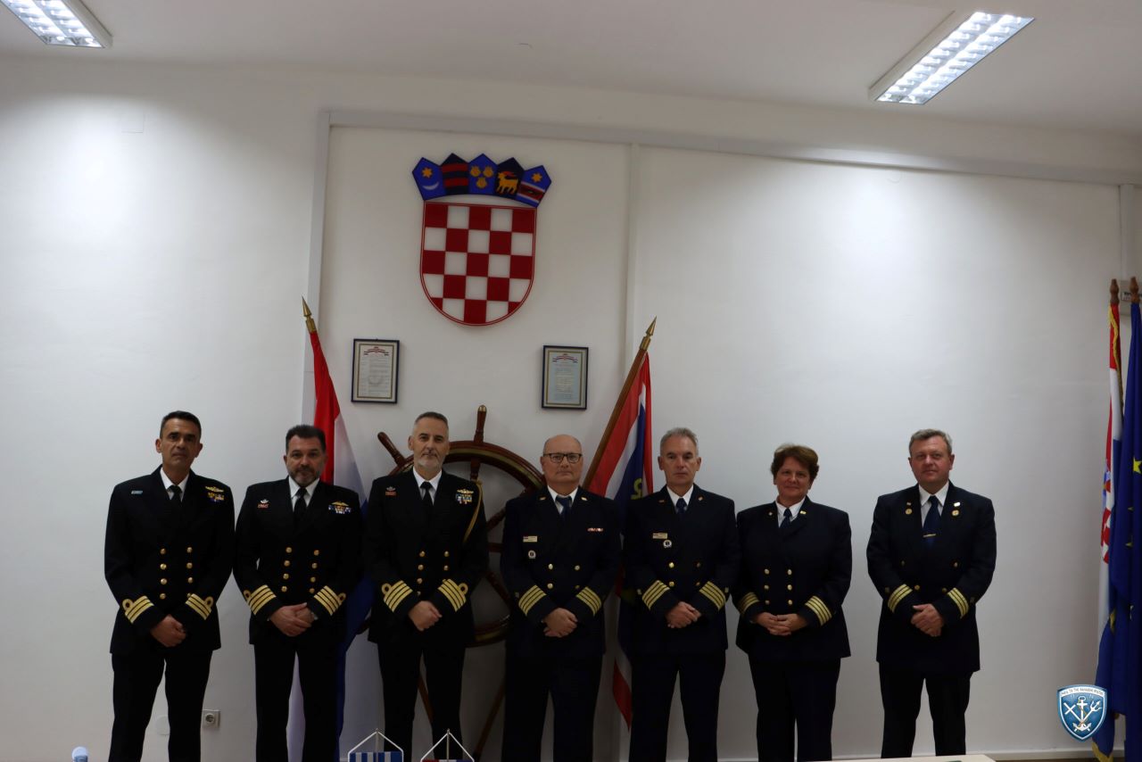 Πολεμικό Ναυτικό: 10η Διμερής Στρατιωτική Συνεργασία με το Ναυτικό της ...